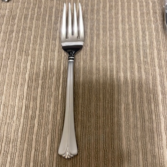 Pfaltzgraff | Dining | 4 New Pfaltzgraff Satin Ellington Salad Forks | Poshmark